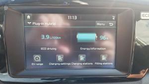 White Kia Niro 2019 in Siauliai, with an engine capacity of 1.60 L and mileage of 170 thousand km for 13500 €, photo 16 on AUTOMOTO.COM.LV
