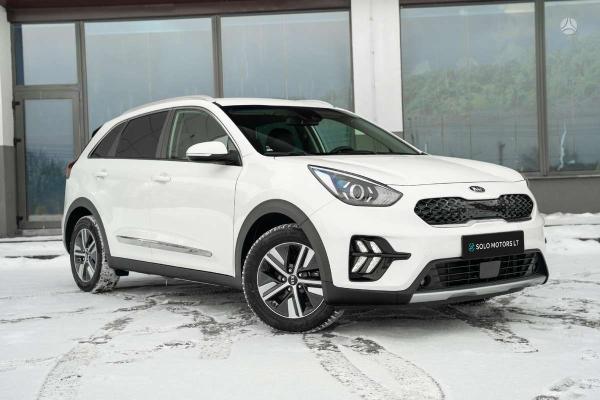 Balts Kia Niro 2020 Viļņa, ar dzinēja tilpumu 1.58 L un nobraukumu 36 tūkst. km par 17999 €, foto 6 vietnē AUTOMOTO.COM.LV