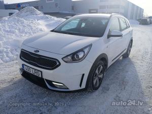 Balts Kia Niro 2018 Tallina, ar dzinēja tilpumu 1.60 L un nobraukumu 290 tūkst. km par 8790 €, foto  vietnē AUTOMOTO.COM.LV