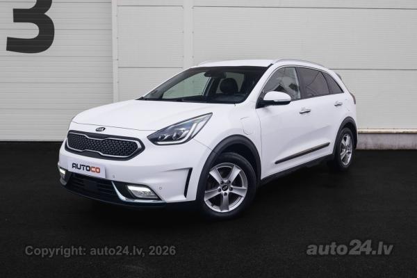Balts Kia Niro 2018 Tallina, ar dzinēja tilpumu 1.60 L un nobraukumu 204 tūkst. km par 11499 €, foto 1 vietnē AUTOMOTO.COM.LV