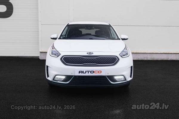 Balts Kia Niro 2018 Tallina, ar dzinēja tilpumu 1.60 L un nobraukumu 204 tūkst. km par 11499 €, foto 3 vietnē AUTOMOTO.COM.LV