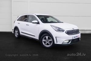 Balts Kia Niro 2018 Tallina, ar dzinēja tilpumu 1.60 L un nobraukumu 204 tūkst. km par 11499 €, foto 4 vietnē AUTOMOTO.COM.LV