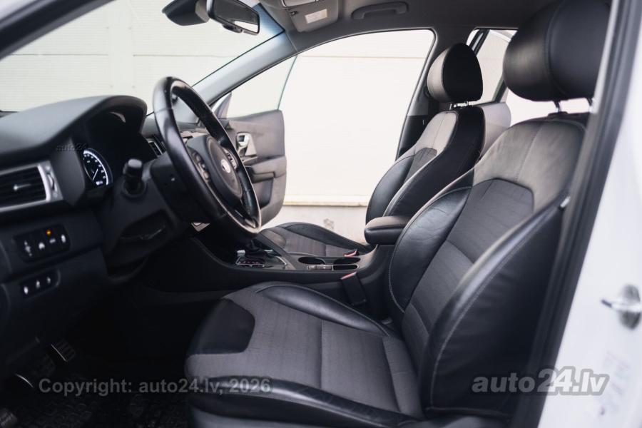 Balts Kia Niro 2018 Tallina, ar dzinēja tilpumu 1.60 L un nobraukumu 204 tūkst. km par 11499 €, foto 15 vietnē AUTOMOTO.COM.LV