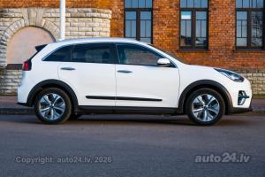 Balts Kia Niro 2019 Tartu, ar dzinēja tilpumu 0.00 L un nobraukumu 156 tūkst. km par 15900 €, foto 3 vietnē AUTOMOTO.COM.LV