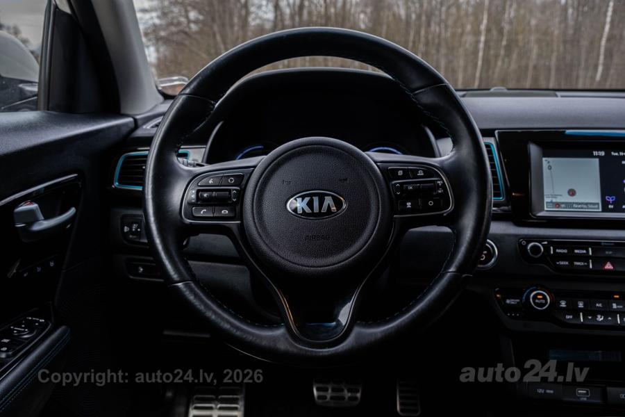 Balts Kia Niro 2019 Tartu, ar dzinēja tilpumu 0.00 L un nobraukumu 156 tūkst. km par 15900 €, foto 18 vietnē AUTOMOTO.COM.LV