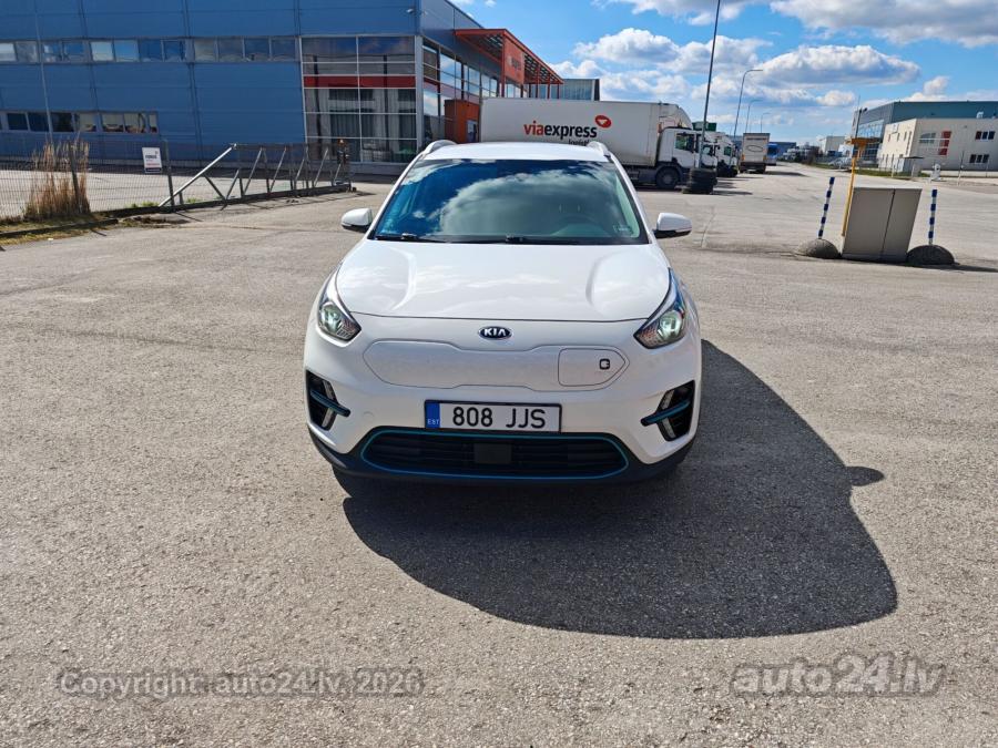 Balts Kia Niro 2020 Tartu, ar dzinēja tilpumu 0.00 L un nobraukumu 80 tūkst. km par 19200 €, foto 3 vietnē AUTOMOTO.COM.LV