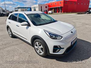 Balts Kia Niro 2020 Tartu, ar dzinēja tilpumu 0.00 L un nobraukumu 80 tūkst. km par 19200 €, foto 4 vietnē AUTOMOTO.COM.LV
