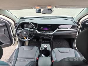 Balts Kia Niro 2020 Tartu, ar dzinēja tilpumu 0.00 L un nobraukumu 80 tūkst. km par 19200 €, foto 8 vietnē AUTOMOTO.COM.LV