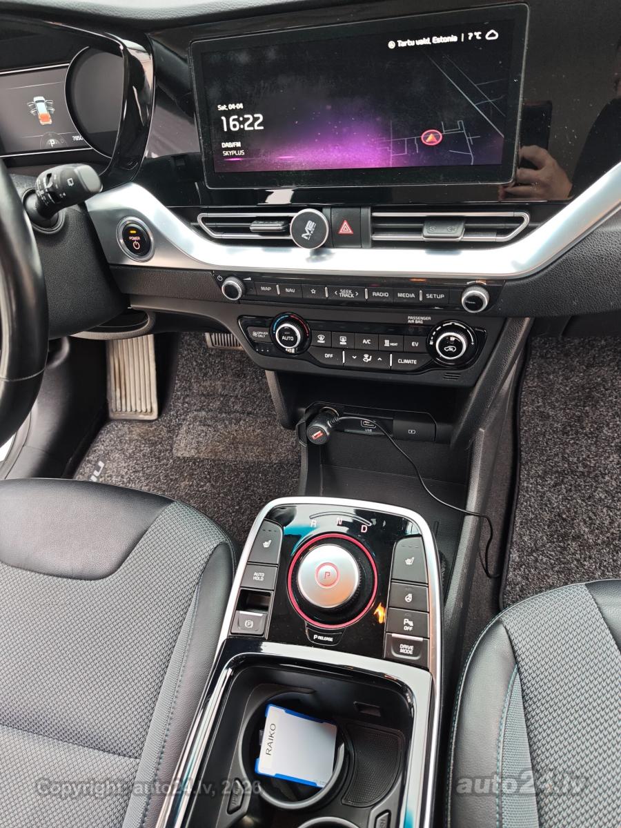 Balts Kia Niro 2020 Tartu, ar dzinēja tilpumu 0.00 L un nobraukumu 80 tūkst. km par 19200 €, foto 14 vietnē AUTOMOTO.COM.LV