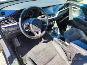 Balts Kia Niro 2021 Tallina, ar dzinēja tilpumu 1.60 L un nobraukumu 41 tūkst. km par 18990 €, foto 4 vietnē AUTOMOTO.COM.LV