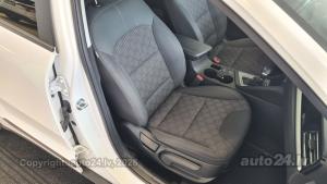 White Kia Niro 2021 in Tartu, with an engine capacity of 1.60 L and mileage of 104 thousand km for 16900 €, photo 9 on AUTOMOTO.COM.LV