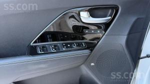 Balts Kia Niro 2021 Rīga, ar dzinēja tilpumu 0.00 L un nobraukumu 61 tūkst. km par 22900 €, foto 19 vietnē AUTOMOTO.COM.LV