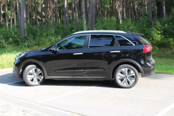 Dzeltens Kia Niro 2019 Rīga, ar dzinēja tilpumu 0.00 L un nobraukumu 152 tūkst. km par 17000 €, foto 2 vietnē AUTOMOTO.COM.LV