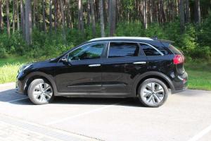 Dzeltens Kia Niro 2019 Rīga, ar dzinēja tilpumu 0.00 L un nobraukumu 152 tūkst. km par 17000 €, foto 3 vietnē AUTOMOTO.COM.LV