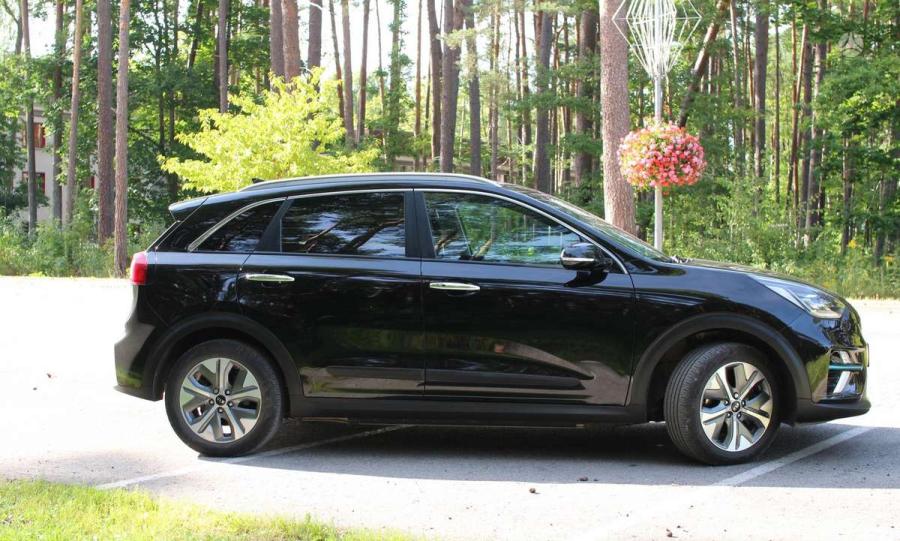 Dzeltens Kia Niro 2019 Rīga, ar dzinēja tilpumu 0.00 L un nobraukumu 152 tūkst. km par 17000 €, foto 5 vietnē AUTOMOTO.COM.LV