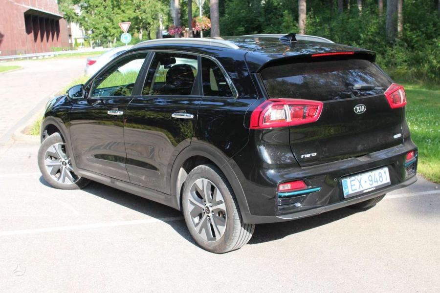 Dzeltens Kia Niro 2019 Rīga, ar dzinēja tilpumu 0.00 L un nobraukumu 152 tūkst. km par 17000 €, foto 7 vietnē AUTOMOTO.COM.LV