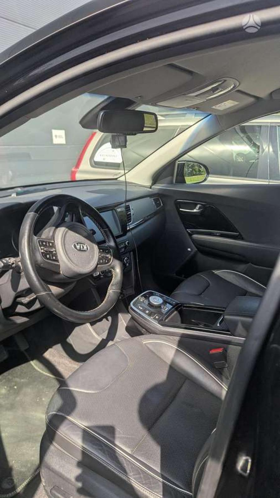 Dzeltens Kia Niro 2019 Rīga, ar dzinēja tilpumu 0.00 L un nobraukumu 152 tūkst. km par 17000 €, foto 27 vietnē AUTOMOTO.COM.LV