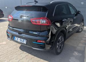 Dzeltens Kia Niro 2019 Rīga, ar dzinēja tilpumu 0.00 L un nobraukumu 152 tūkst. km par 17000 €, foto 29 vietnē AUTOMOTO.COM.LV