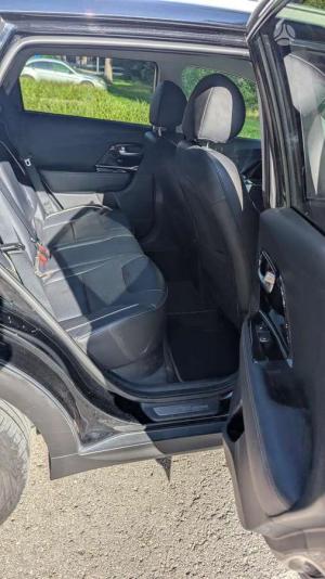 Dzeltens Kia Niro 2019 Rīga, ar dzinēja tilpumu 0.00 L un nobraukumu 152 tūkst. km par 17000 €, foto 33 vietnē AUTOMOTO.COM.LV