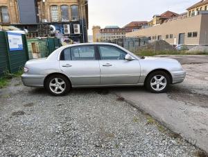 Pelēks Kia Opirus 2005 Tallina, ar dzinēja tilpumu 3.50 L un nobraukumu 197 tūkst. km par 2650 €, foto 3 vietnē AUTOMOTO.COM.LV