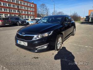 Melns Kia Optima 2012 Tallina, ar dzinēja tilpumu 1.70 L un nobraukumu 205 tūkst. km par 4999 €, foto  vietnē AUTOMOTO.COM.LV