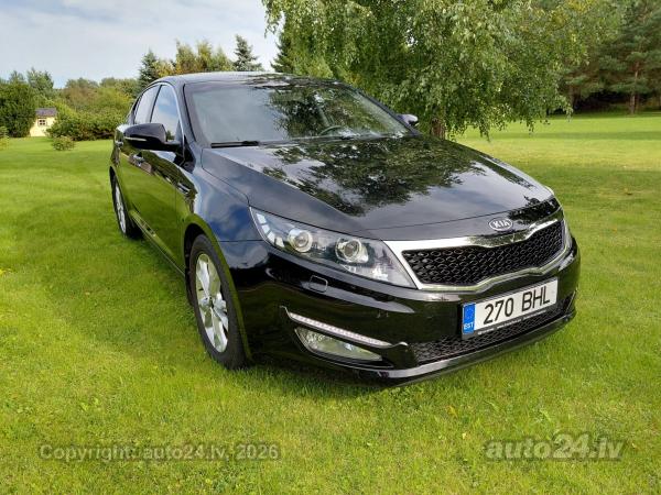 Black Kia Optima 2012 in Rakvere, with an engine capacity of 1.70 L and mileage of 62 thousand km for 6999 €, photo 3 on AUTOMOTO.COM.LV