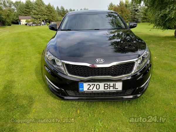 Black Kia Optima 2012 in Rakvere, with an engine capacity of 1.70 L and mileage of 62 thousand km for 6999 €, photo 6 on AUTOMOTO.COM.LV