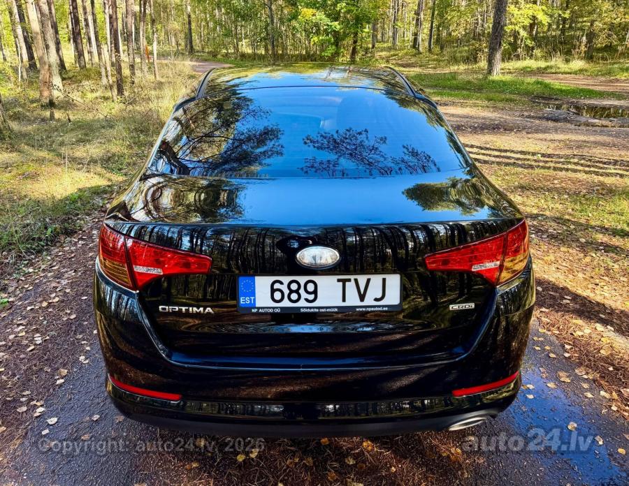 Melns Kia Optima 2012 Tallina, ar dzinēja tilpumu 1.70 L un nobraukumu 210 tūkst. km par 4999 €, foto 6 vietnē AUTOMOTO.COM.LV