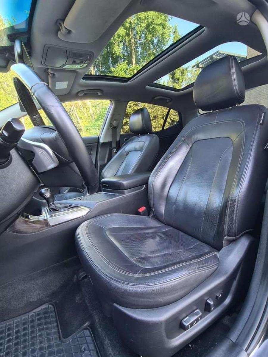 Melns Kia Optima 2013 Viļņa, ar dzinēja tilpumu 1.69 L un nobraukumu 350 tūkst. km par 6000 €, foto 31 vietnē AUTOMOTO.COM.LV