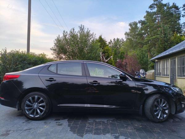 Melns Kia Optima 2013 Viļņa, ar dzinēja tilpumu 1.69 L un nobraukumu 208 tūkst. km par 5700 €, foto 3 vietnē AUTOMOTO.COM.LV