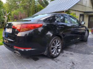 Black Kia Optima 2013 in Vilnius, with an engine capacity of 1.69 L and mileage of 208 thousand km for 5700 €, photo 8 on AUTOMOTO.COM.LV