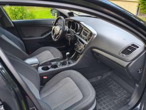 Black Kia Optima 2013 in Vilnius, with an engine capacity of 1.69 L and mileage of 208 thousand km for 5700 €, photo 11 on AUTOMOTO.COM.LV