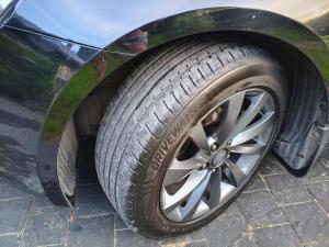 Black Kia Optima 2013 in Vilnius, with an engine capacity of 1.69 L and mileage of 208 thousand km for 5700 €, photo 14 on AUTOMOTO.COM.LV