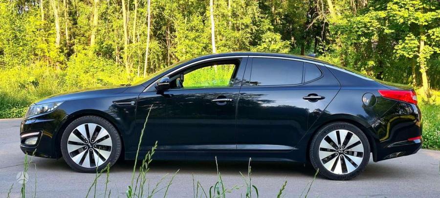 Melns Kia Optima 2013 Viļņa, ar dzinēja tilpumu 1.70 L un nobraukumu 351 tūkst. km par 5800 €, foto 7 vietnē AUTOMOTO.COM.LV