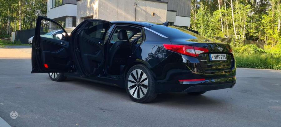 Melns Kia Optima 2013 Viļņa, ar dzinēja tilpumu 1.70 L un nobraukumu 351 tūkst. km par 5800 €, foto 21 vietnē AUTOMOTO.COM.LV