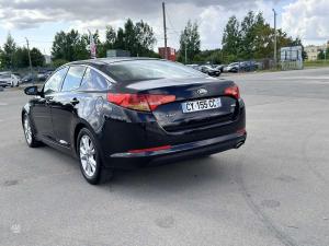 Black Kia Optima 2013 in Panevezys, with an engine capacity of 1.70 L and mileage of 191 thousand km for 5590 €, photo 10 on AUTOMOTO.COM.LV