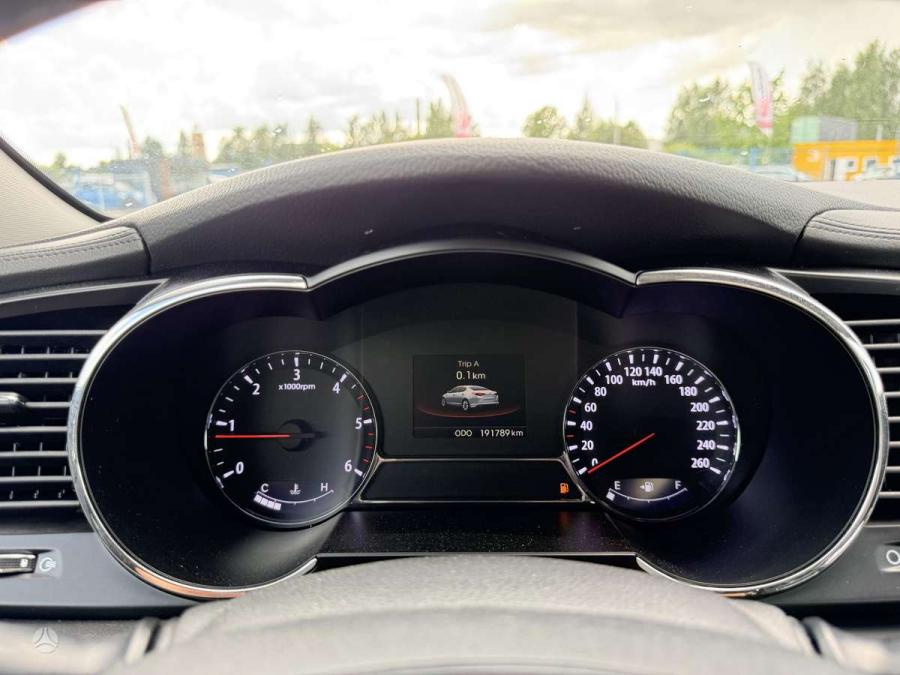Black Kia Optima 2013 in Panevezys, with an engine capacity of 1.70 L and mileage of 191 thousand km for 5590 €, photo 20 on AUTOMOTO.COM.LV