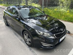 Melns Kia Optima 2013 Rīga, ar dzinēja tilpumu 1.70 L un nobraukumu 249 tūkst. km par 6700 €, foto 3 vietnē AUTOMOTO.COM.LV
