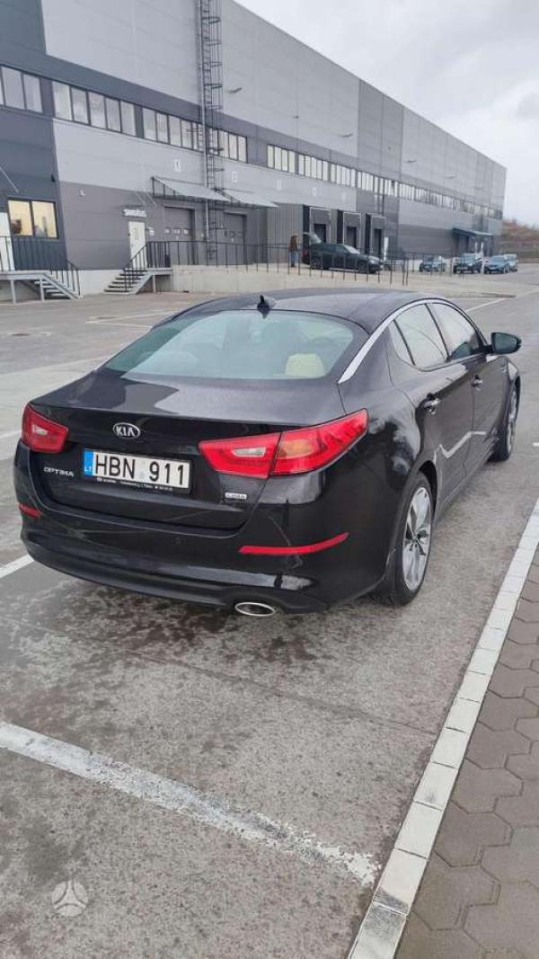 Melns Kia Optima 2014 Viļņa, ar dzinēja tilpumu 1.69 L un nobraukumu 239 tūkst. km par 4000 €, foto 1 vietnē AUTOMOTO.COM.LV