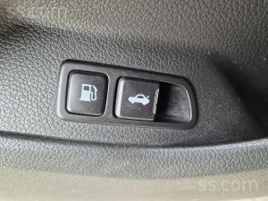 Black Kia Optima 2014 in Ventspils, with an engine capacity of 1.70 L and mileage of 145 thousand km for 7000 €, photo 16 on AUTOMOTO.COM.LV