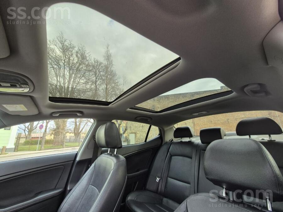 Black Kia Optima 2014 in Ventspils, with an engine capacity of 1.70 L and mileage of 145 thousand km for 7000 €, photo 20 on AUTOMOTO.COM.LV