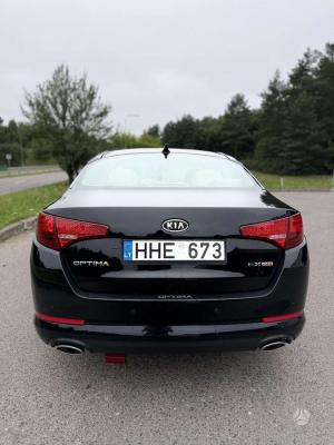 Melns Kia Optima 2014 Viļņa, ar dzinēja tilpumu 2.36 L un nobraukumu 95 tūkst. km par 7500 €, foto 5 vietnē AUTOMOTO.COM.LV