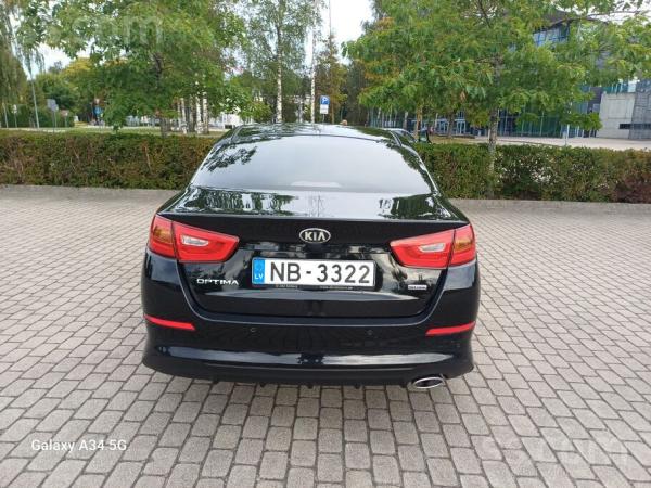 Black Kia Optima 2014 in Jelgava, with an engine capacity of 1.70 L and mileage of 199 thousand km for 6300 €, photo 5 on AUTOMOTO.COM.LV