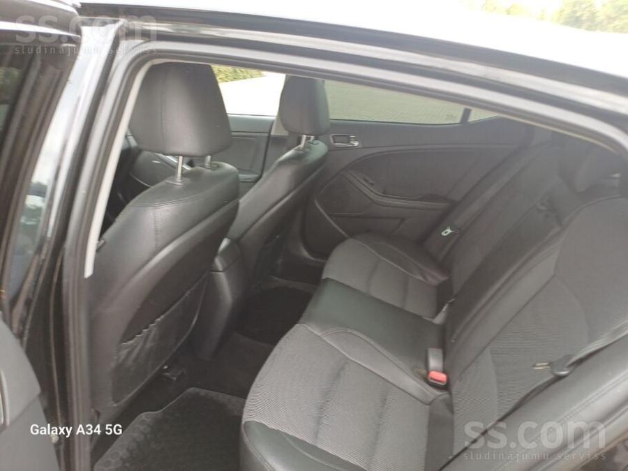 Melns Kia Optima 2014 Jelgava, ar dzinēja tilpumu 1.70 L un nobraukumu 199 tūkst. km par 6300 €, foto 7 vietnē AUTOMOTO.COM.LV
