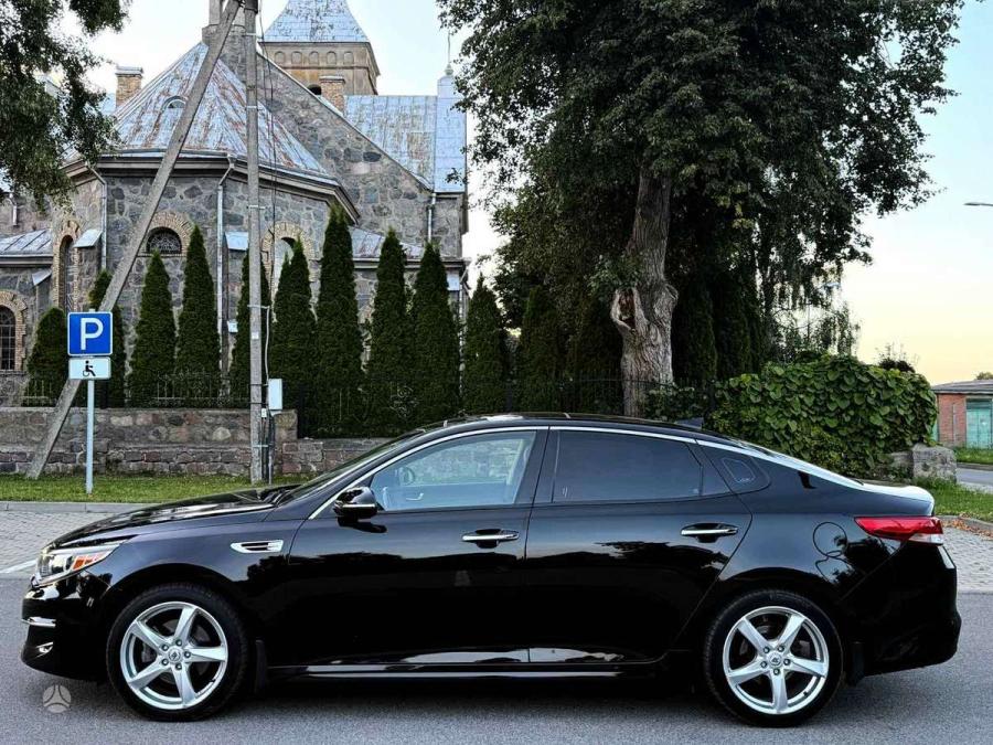 Black Kia Optima 2016 in Vilnius, with an engine capacity of 2.40 L and mileage of 126 thousand km for 6950 €, photo 11 on AUTOMOTO.COM.LV