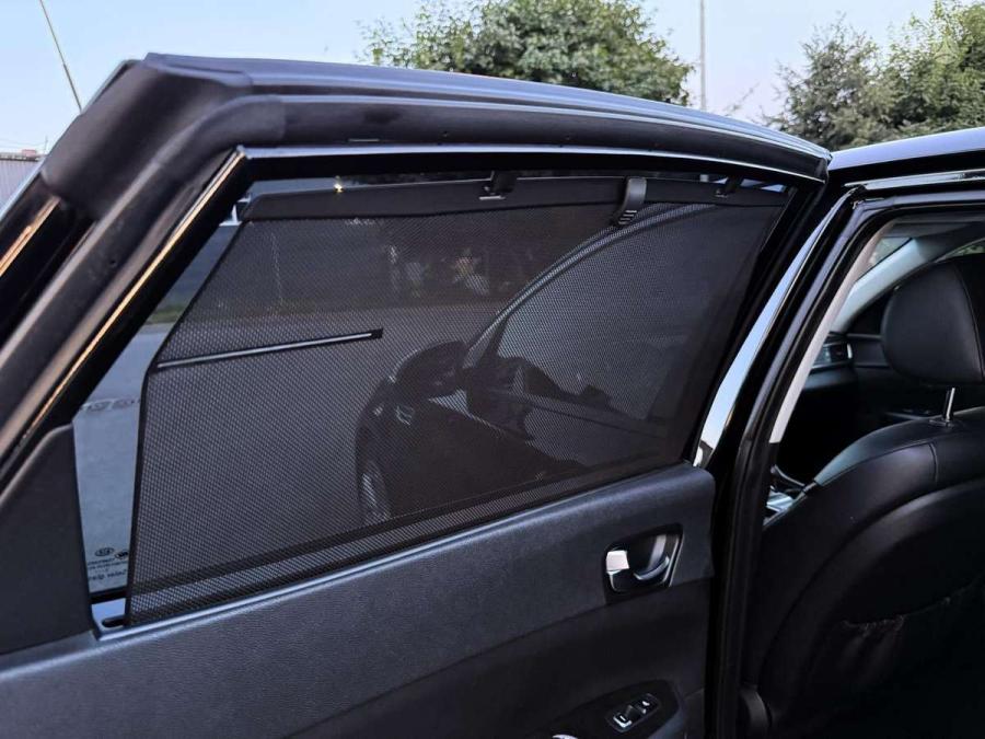 Black Kia Optima 2016 in Vilnius, with an engine capacity of 2.40 L and mileage of 126 thousand km for 6950 €, photo 22 on AUTOMOTO.COM.LV