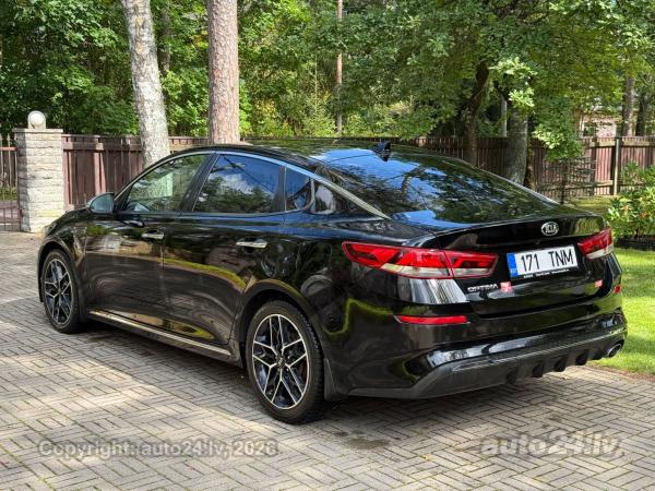 Melns Kia Optima 2018 Tallina, ar dzinēja tilpumu 1.60 L un nobraukumu 139 tūkst. km par 11980 €, foto 7 vietnē AUTOMOTO.COM.LV