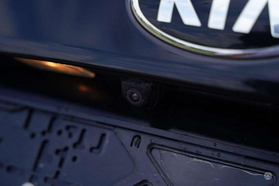 Black Kia Optima 2018 in Marijampole, with an engine capacity of 1.69 L and mileage of 73 thousand km for 9450 €, photo 12 on AUTOMOTO.COM.LV