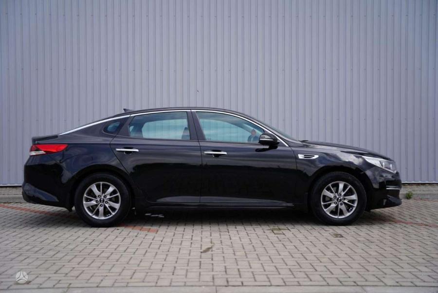 Black Kia Optima 2018 in Marijampole, with an engine capacity of 1.69 L and mileage of 73 thousand km for 9450 €, photo 13 on AUTOMOTO.COM.LV