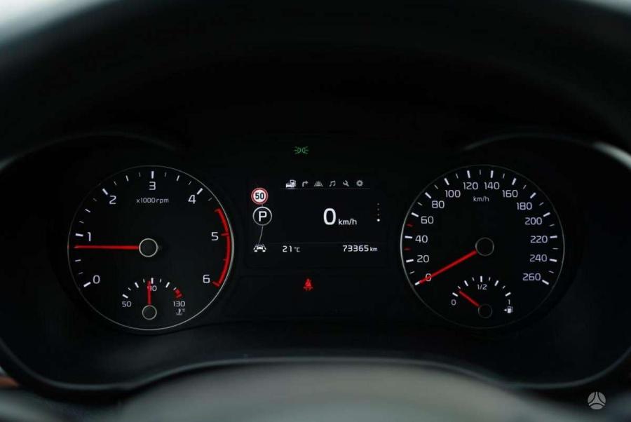 Black Kia Optima 2018 in Marijampole, with an engine capacity of 1.69 L and mileage of 73 thousand km for 9450 €, photo 15 on AUTOMOTO.COM.LV
